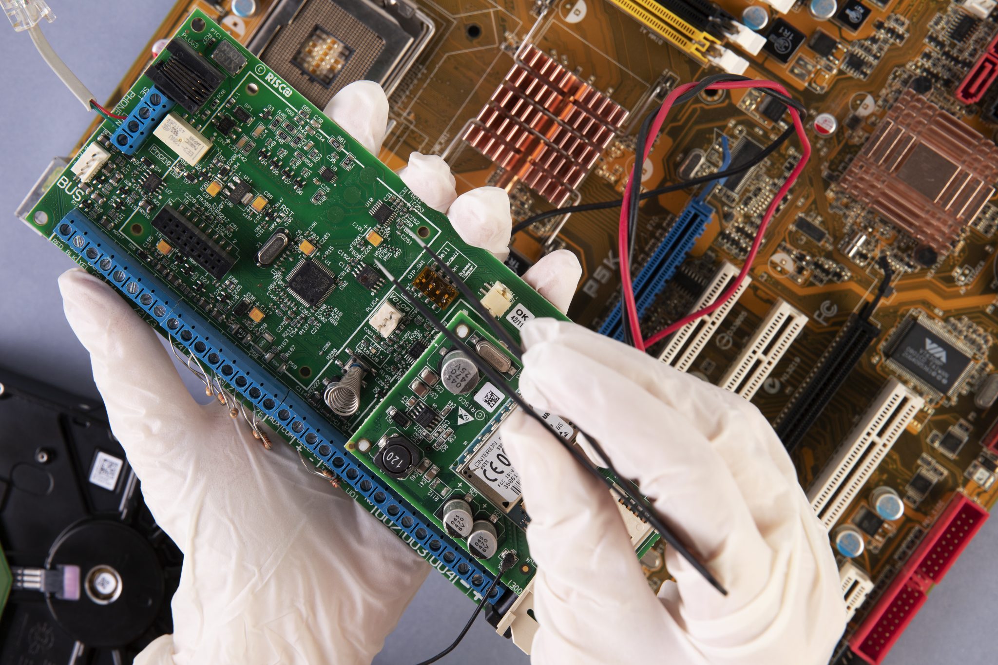 Flashing Test Fixtures | PCB Programming Solutions | Microhub